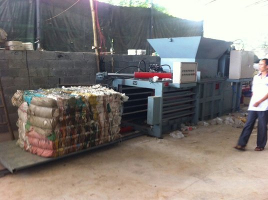 China HFW1-80 Series Closed Type Horizontal Baler for waste Plastic waste paper bale pressing from HFBALER supplier